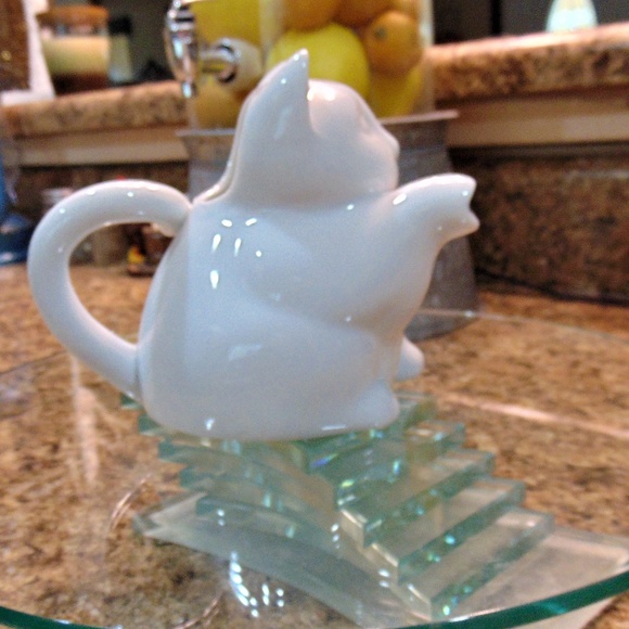 HIC Japan | Dining | White Ceramic Creamer Hic Japan | Poshmark